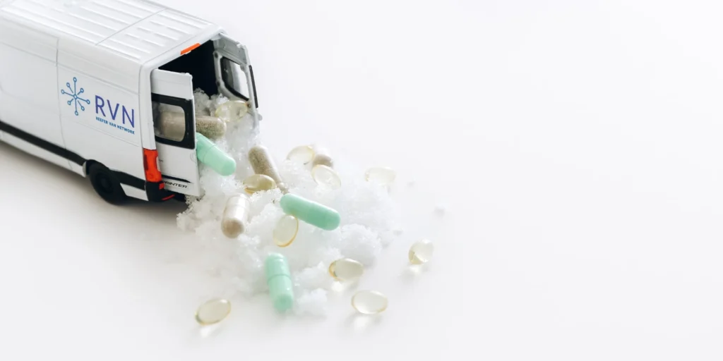 Pharmaceutical Shipping 101: Cold Chain, Compliance & Carriers